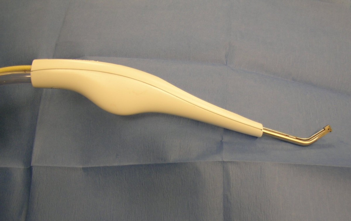 Experiences with waterjet hydrosurgery system in wound debridement ...