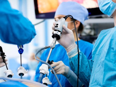 Narbenhernie | Narbenhernien: minimalinvasive Operationsverfahren ...