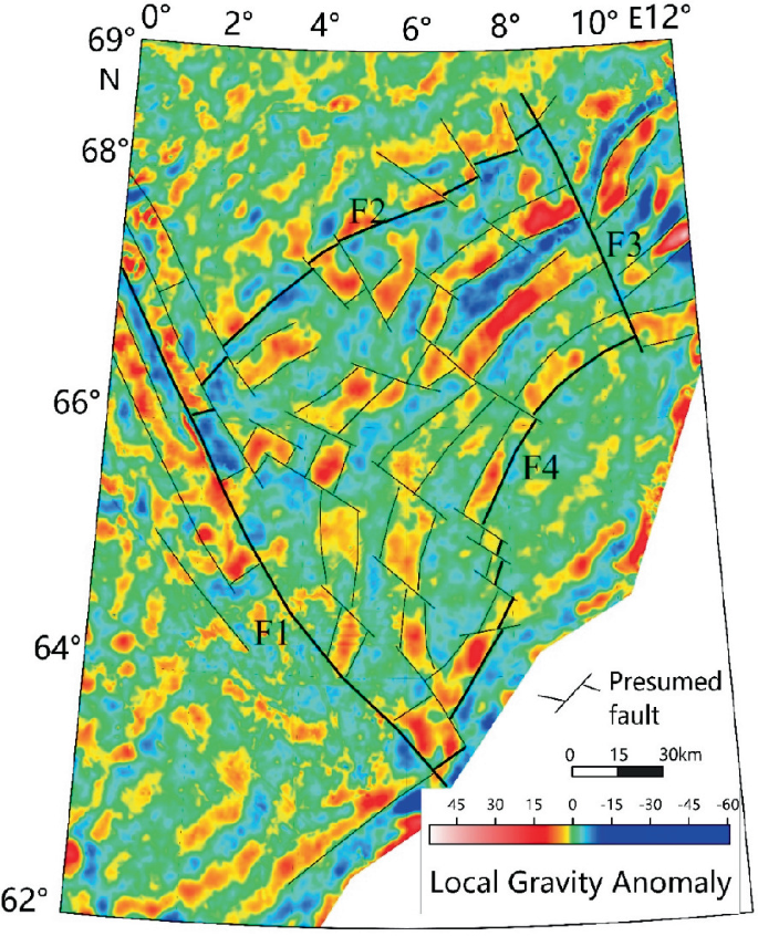 Gravity Anomalies and Structural Features of the Vøring Basin in the ...