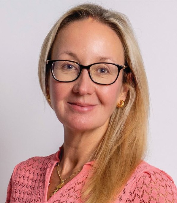 Dr Carol Somerville Roberts appointed BACD President | British Dental ...