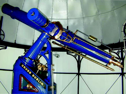 The Refracting Telescope: A Brief History | SpringerLink