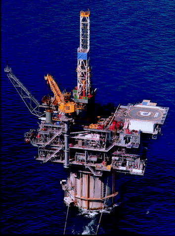 Large Spar Drilling and Production Platforms for Deep Water Oil and Gas ...