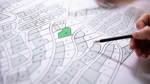 Toponymy and toponomastics at the intersection between language contact ...