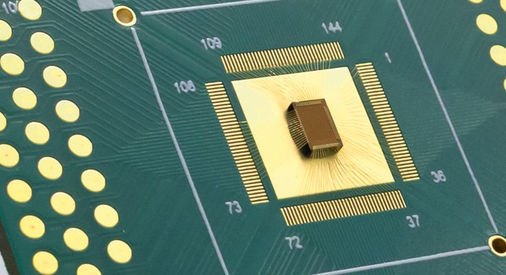 Nature Electronics