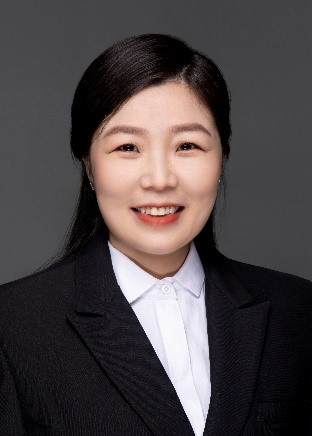 Understanding the Association of New Media Communication with ...